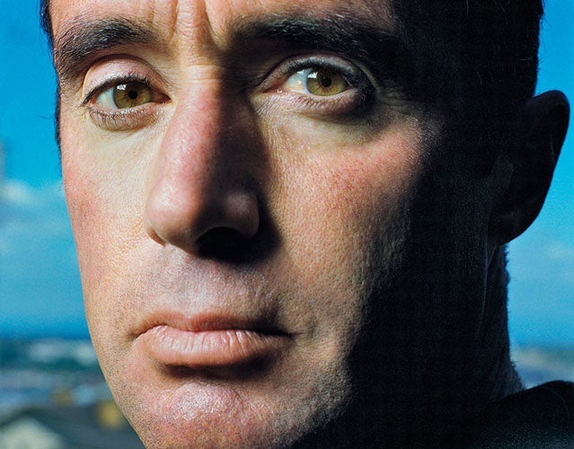 Marathon's Man - RUN | Powered by Outside