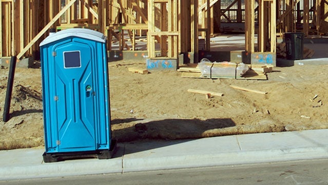 Why Does Running Make Me Poop? - RUN | Powered by Outside