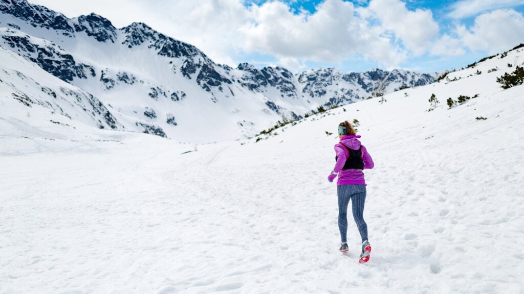 5 Cold Weather Trail Running Essentials - RUN | Powered by Outside