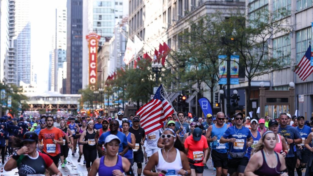 5 Reasons to Watch the Chicago Marathon - RUN | Powered by Outside