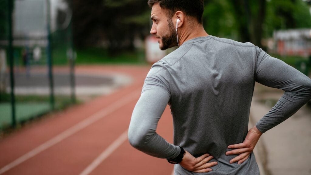 Why Your Upper Back Hurts When Running - RUN | Powered by Outside