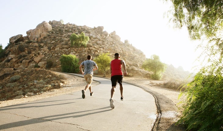 Try These 4 Classic Cross Country Workouts to Get Faster - RUN ...