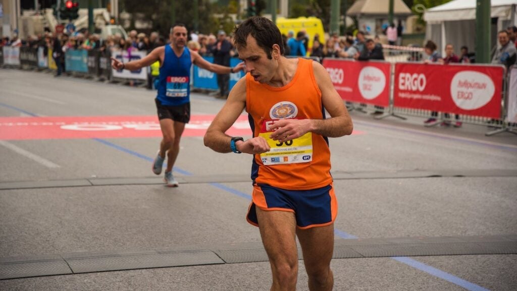 How to Maintain a Steady Race Pace - RUN | Powered by Outside