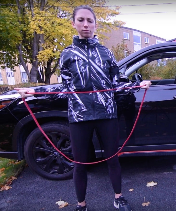 6 Exercises to Improve Your Upper Body Running Posture - RUN | Powered ...