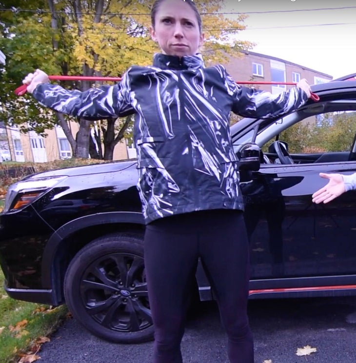 6 Exercises to Improve Your Upper Body Running Posture - RUN | Powered ...