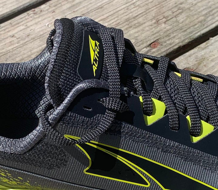 Running Shoe Laces Evolve - RUN | Powered by Outside