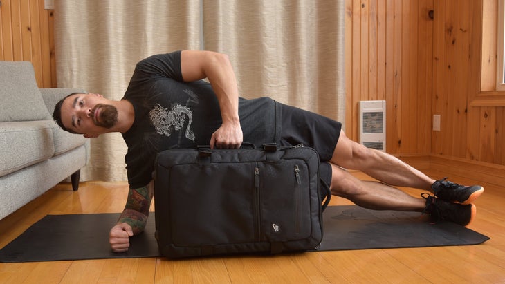 How to Work on Your Core and Glutes in Your Living Room - RUN | Powered ...