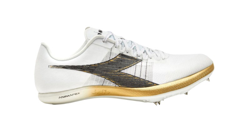 The Best Track Spikes for Distance, Middle-Distance, and Sprints