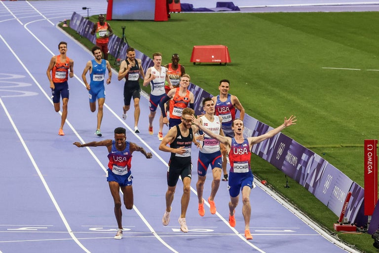 How Cole Hocker won the Paris Olympics 1500