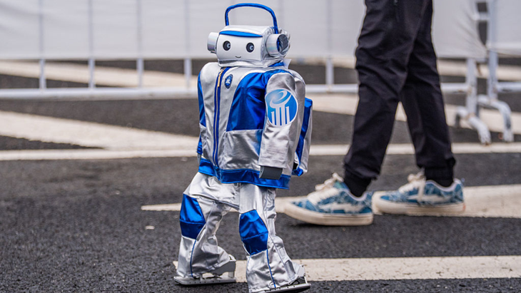 Meet Tiangong Ultra, Winner of the Humanoid Robot Half-Marathon