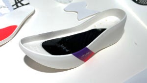 Asics Metaspeed Ray Review: Inside the Lightest Super Shoe Ever