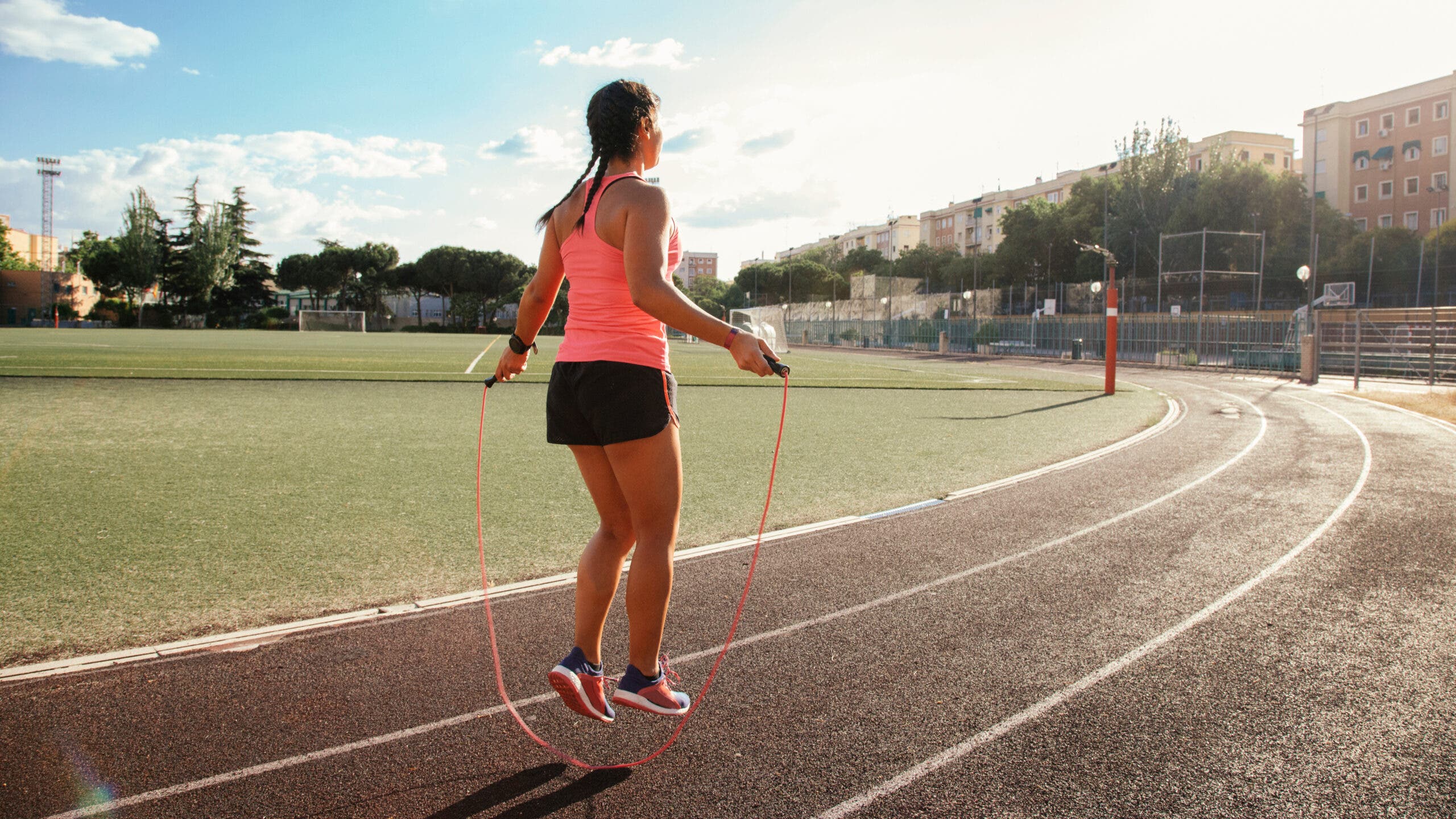 Why Runners Should Jump Rope 10 Minutes Per Week - RUN | Powered by Outside